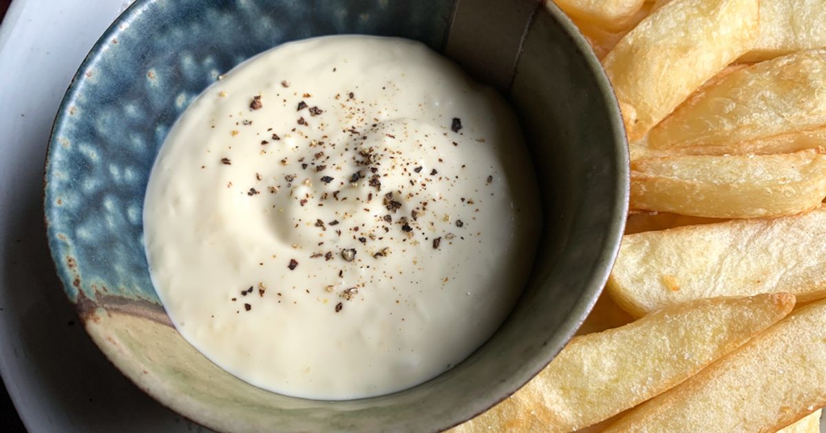 Easy Garlic Aioli Recipe by Hiroko Liston - Cookpad