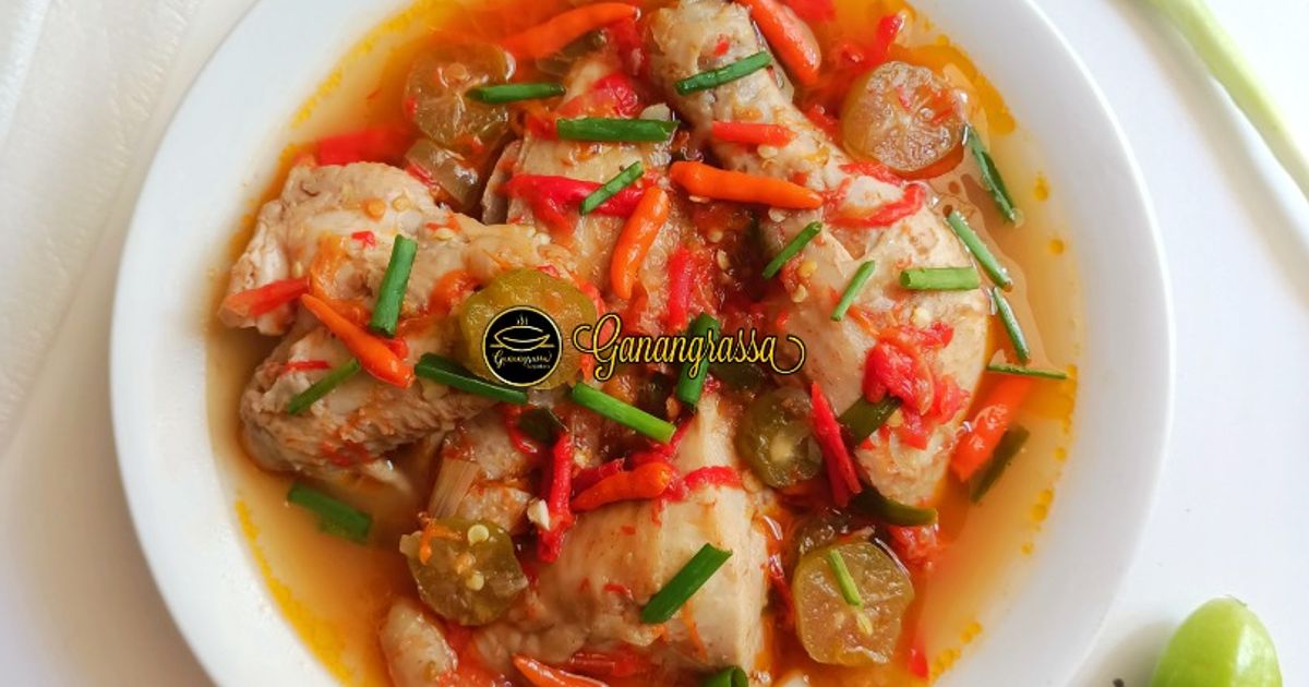 Resep 120. Ayam Kesrut Khas Banyuwangi oleh Ganangrassa - Cookpad