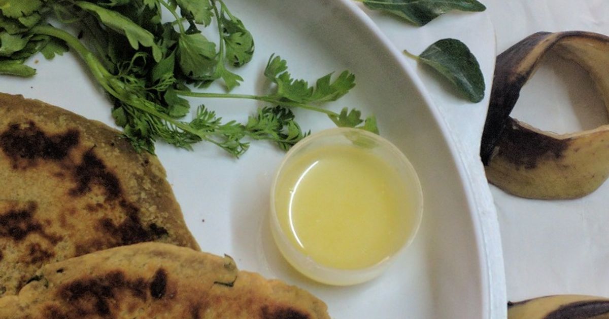 स्वीट बनाना गाकर (Sweet Banana Gakar Recipe In Marathi) रेसिपी Sanhita ...