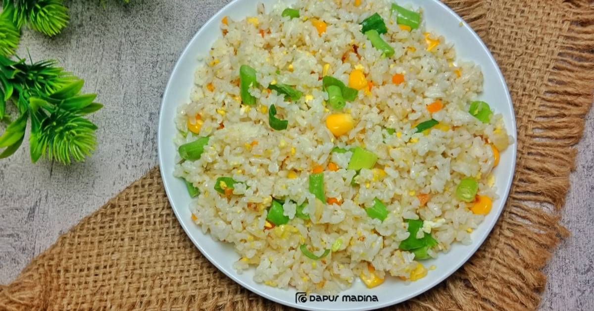 Resep aneka Nasi Goreng praktis dan mudah dibuat di rumah!