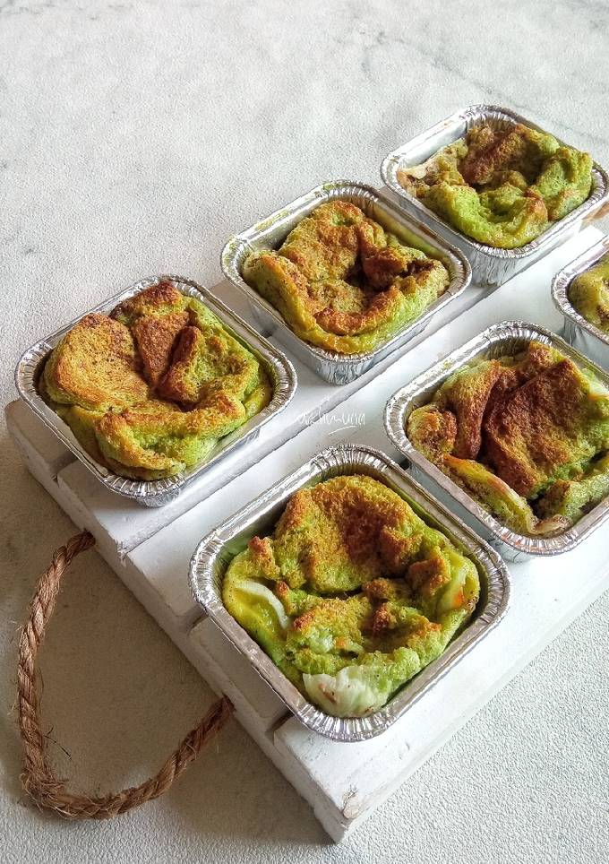 Resep Puding Roti Pandan Kelapa Muda oleh Munawarah - Cookpad