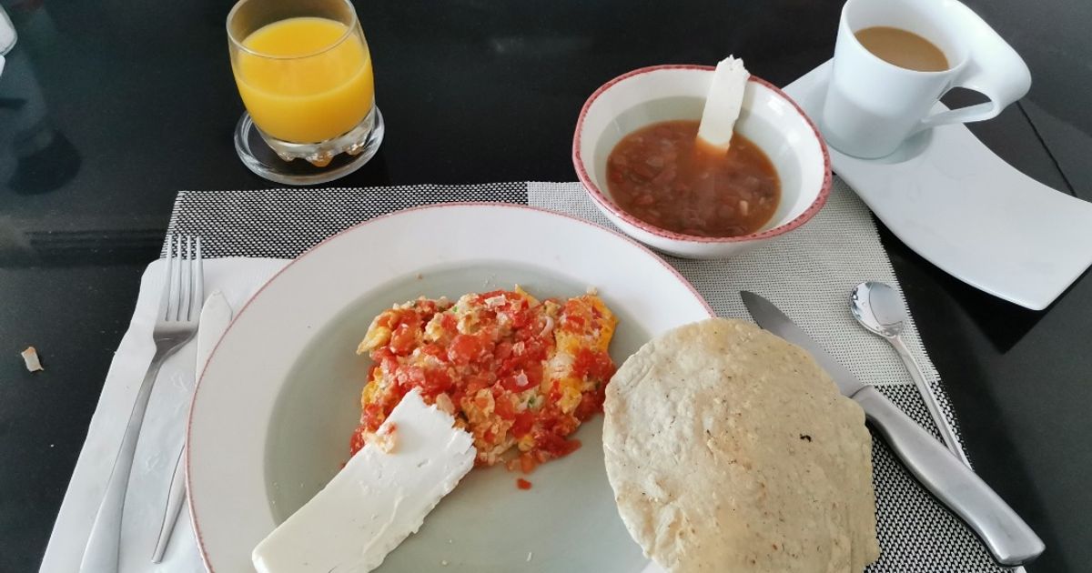 Desayuno Chilango Alex Receta de ALEXANAYA1- Cookpad