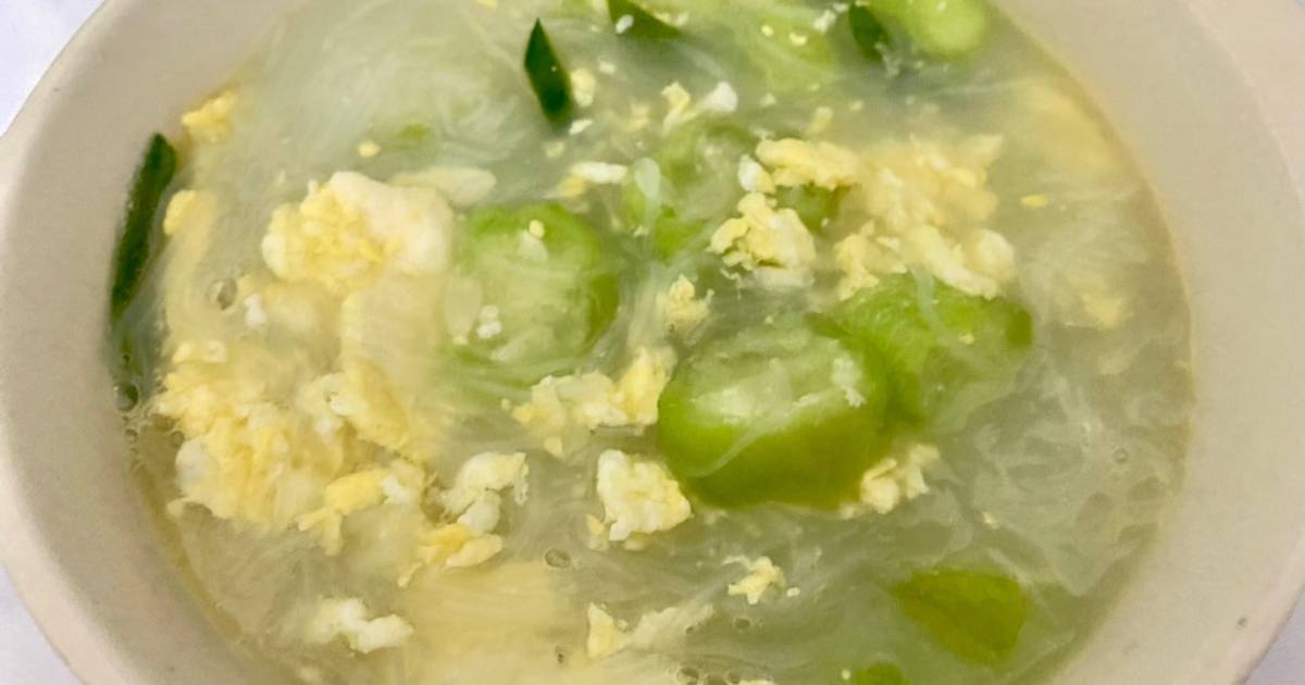 Resep Sup oyong soun telur oleh Jhesica Andrika - Cookpad