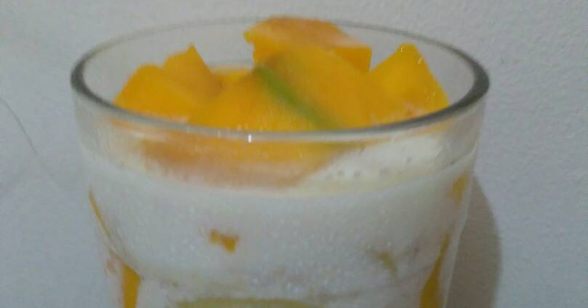 Resep Overnight Oatmeal Topped Manggo oleh Vera Nanda - Cookpad