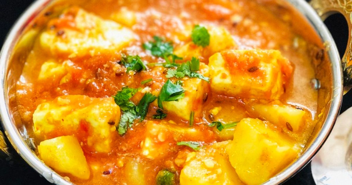 Aloo Rasedar Recipe by Anjali Valecha - Cookpad