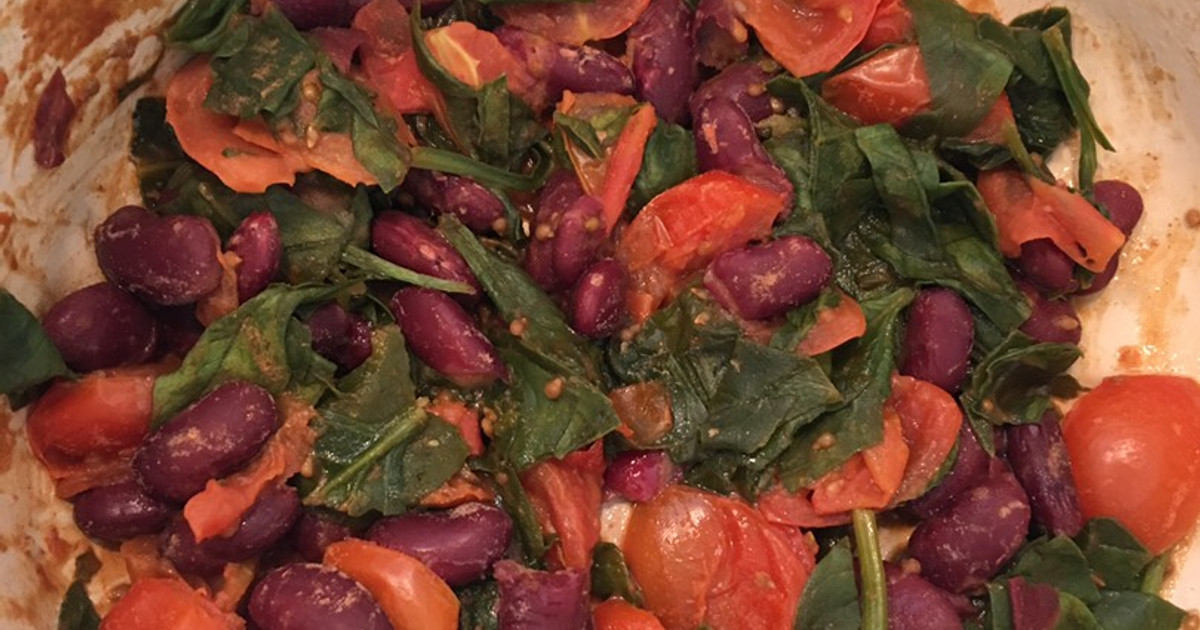 Tomato, Kidney Bean And Spinach Baby Food Recipe by Jess Hawker Meadley ...