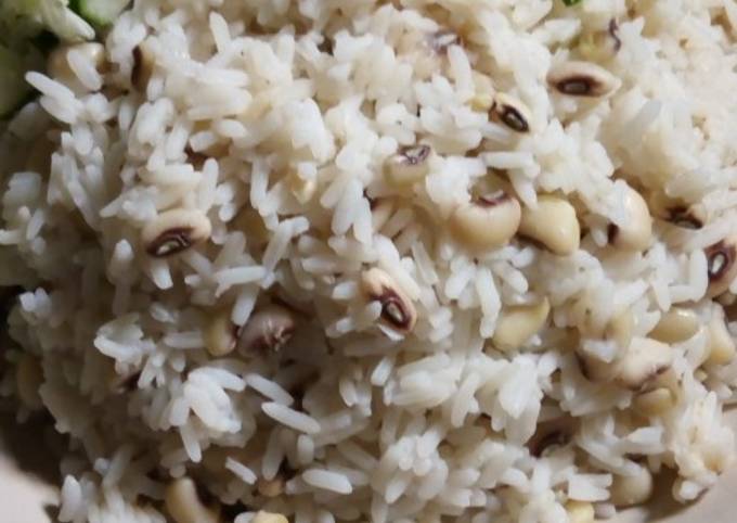 Shinkafa da wake da mai da yaji Recipe by mimieylurv - Cookpad