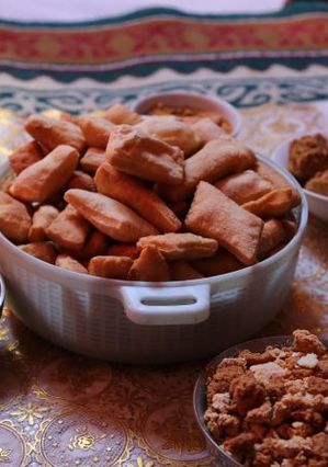 Boortsog (Fried Dough) (Mongolia) Recipe by Eva Saida - Cookpad