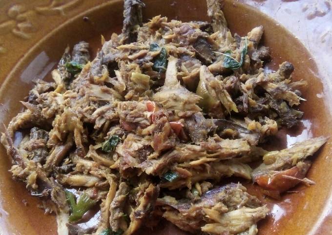 Resep Suwir suwir cakalan asap oleh Nurul Sya`bani - Cookpad