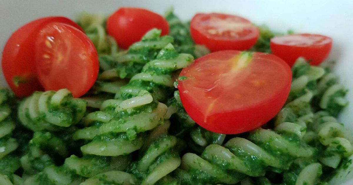 Pasta Con Salsa De Acelgas Receta de Alex- Cookpad