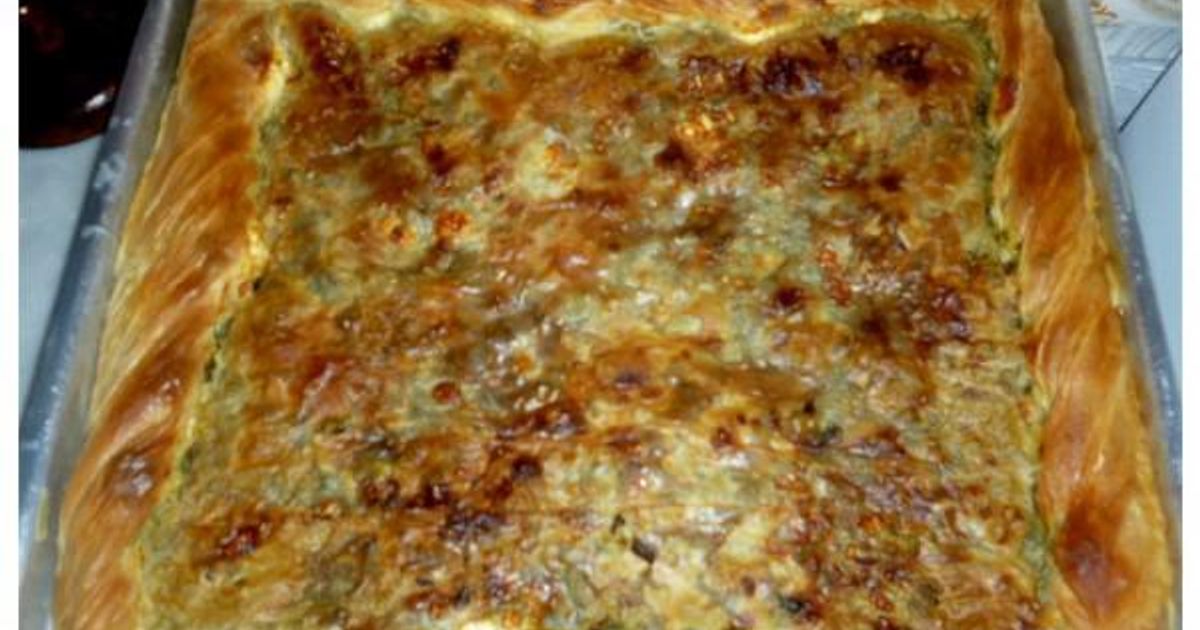 Πίτα με λάχανα στη μέση της γιαγιάς Κατίνας Συνταγή από τον/την ...