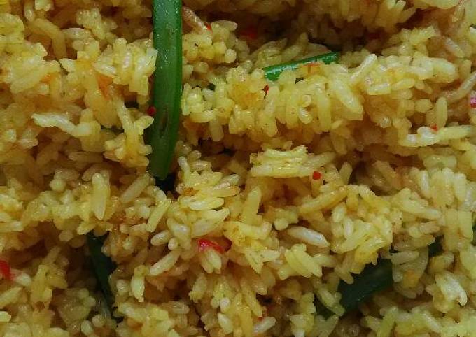 Resep Nasi goreng ella ello oleh ella khatami - Cookpad