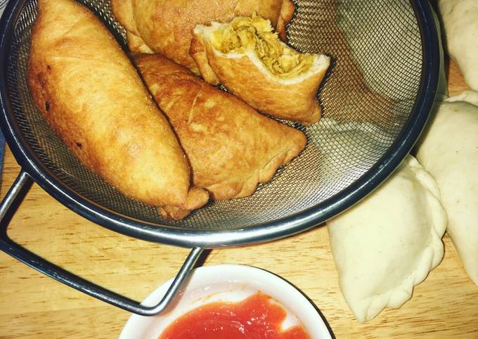 Resep Panada isi ayam oleh Irfani Maria - Cookpad