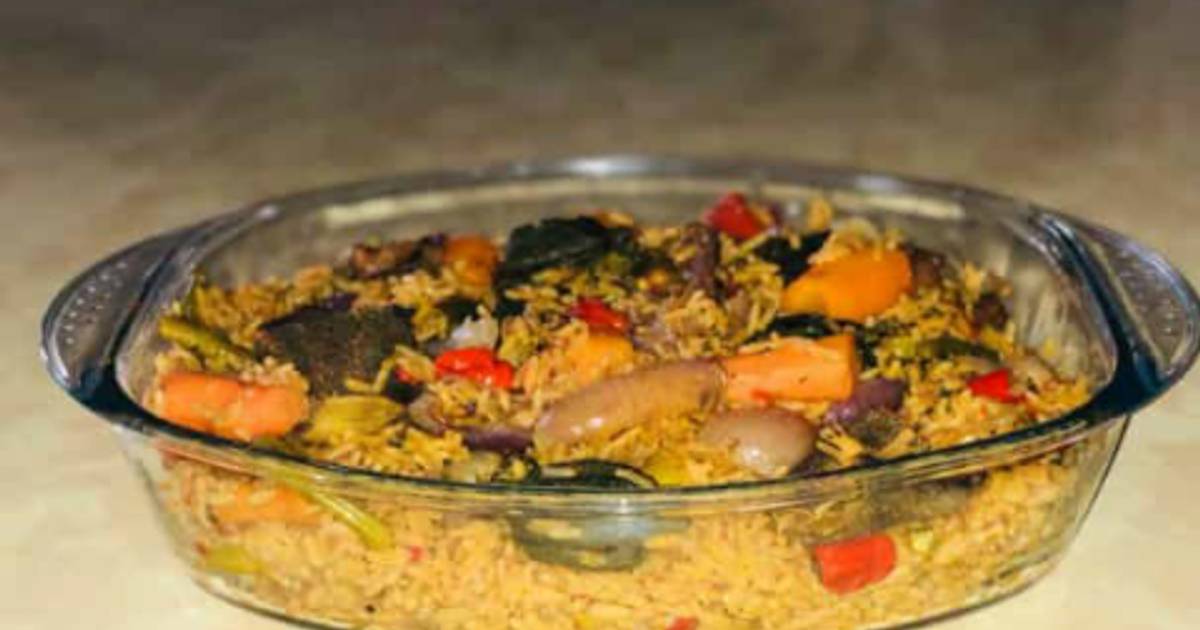 Jallof rice Recipe by Rushaf_tasty_bites - Cookpad