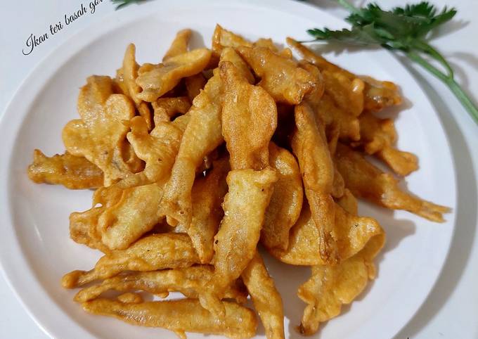 Resep Ikan teri basah goreng tepung oleh Arlina - Cookpad