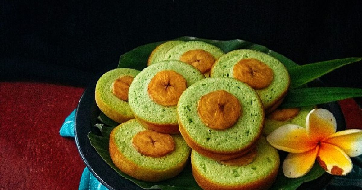 Resep Pukis Pandan Pisang oleh Nay's Kitchen - Cookpad