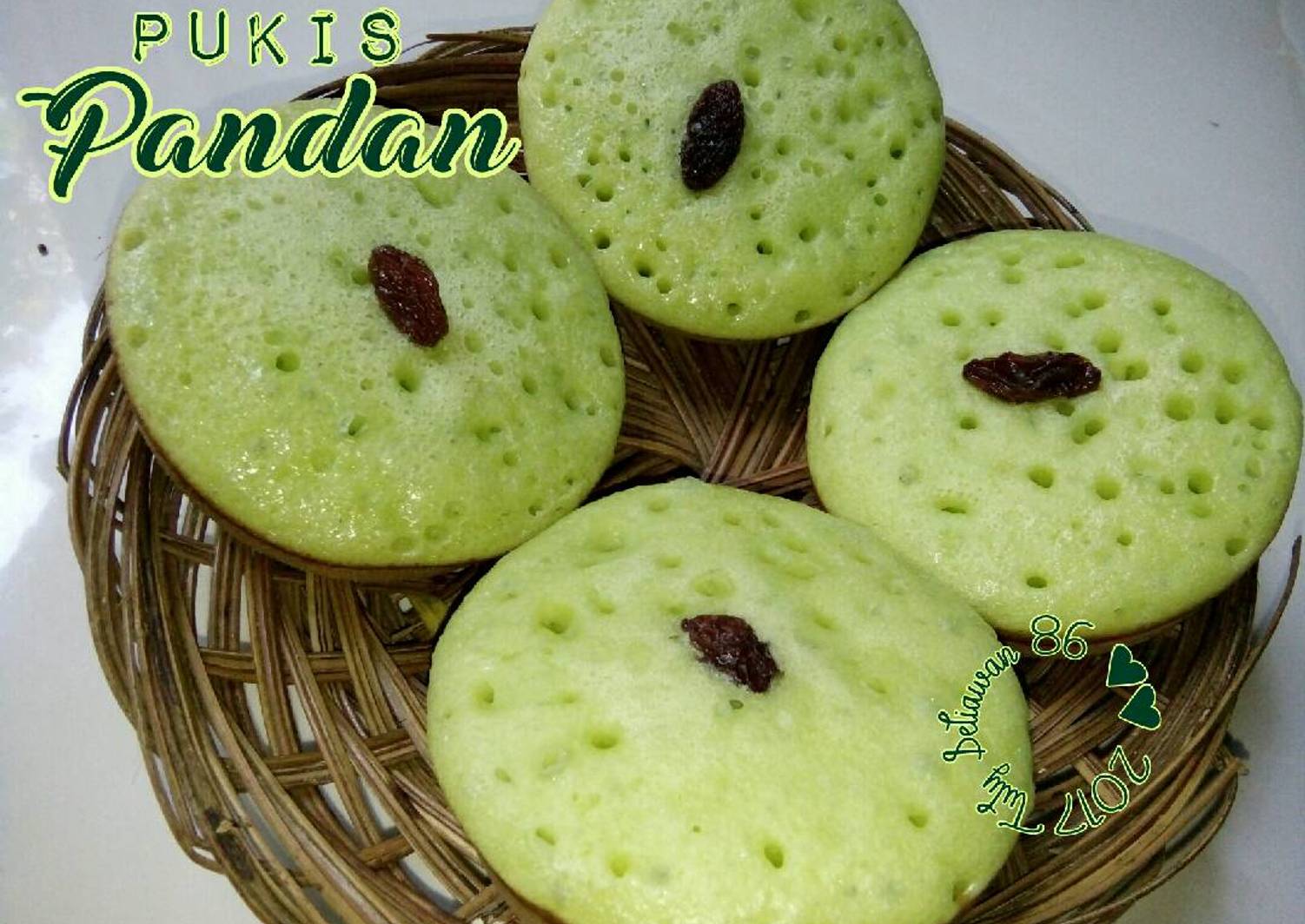 Resep Pukis Pandan oleh tutysetiawan - Cookpad