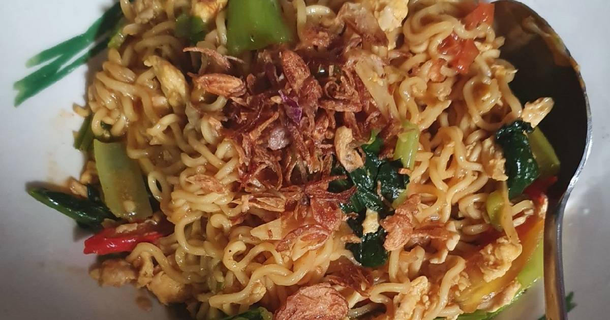 Resep Mie nyemek Indomie goreng oleh Neng-Chu-Lia - Cookpad