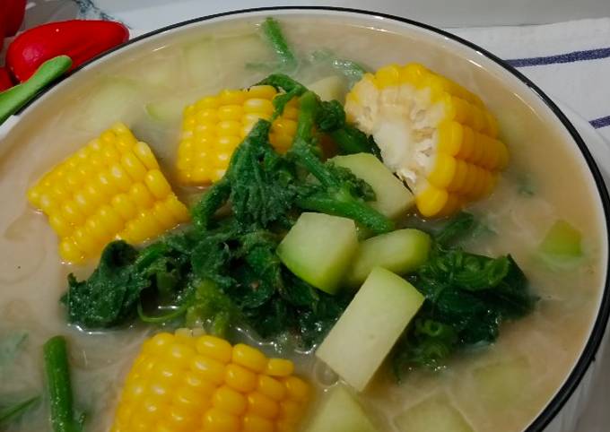 Resep Sayur Bobor Pucuk Labu oleh Cooking with me'99 - Cookpad