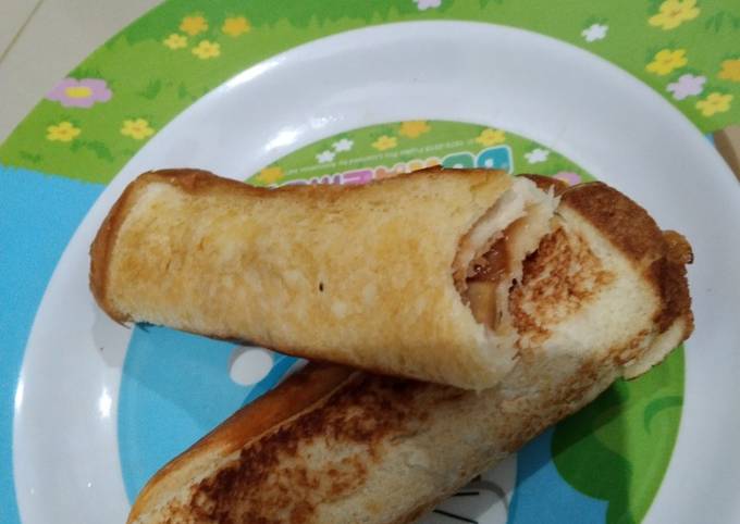 Resep Ropang isi sosis oleh Wuwul - Cookpad