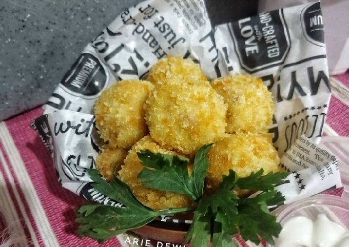 Resep Bola-bola Kentang Keju dengan Potongan Patty Burger oleh arie ...
