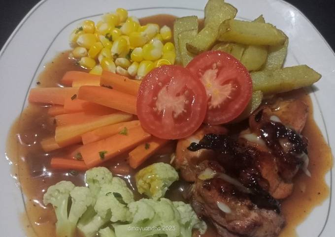 Resep Grilled Chicken Steak with Mushroom Sauce oleh Dina Yuandha - Cookpad