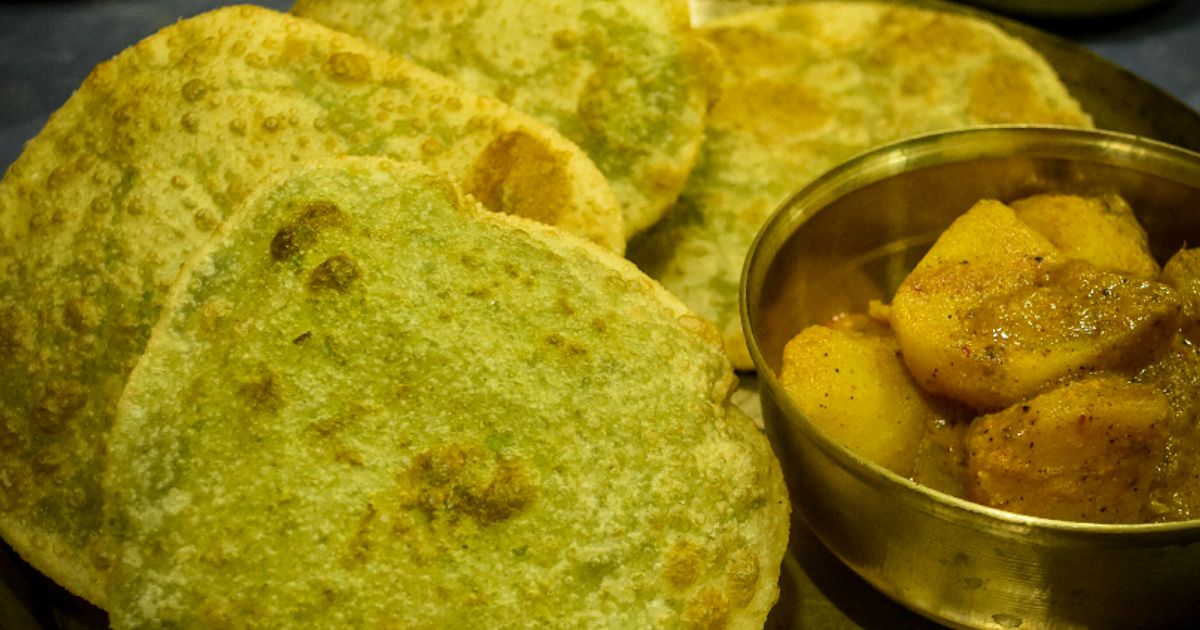Koraishuti'r Kochuri Recipe by Priyanjali Joardar - Cookpad