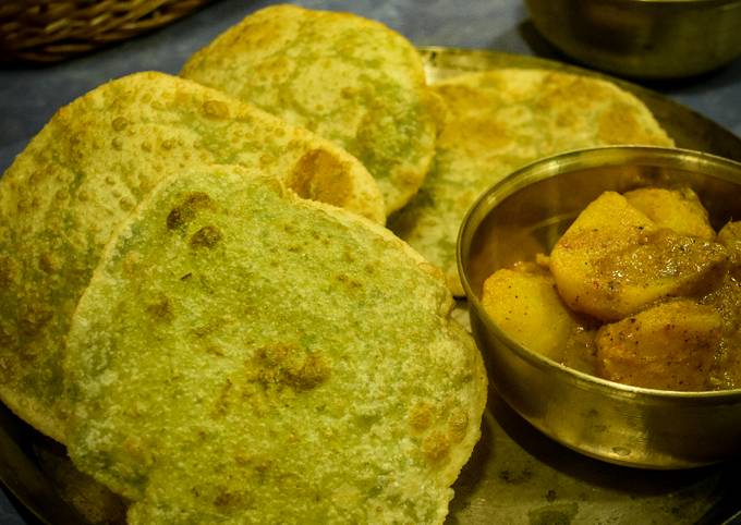 Koraishuti'r kochuri Recipe by Priyanjali Joardar - Cookpad