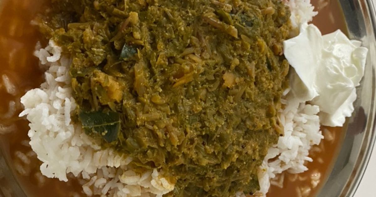 Amaranth Leaf Curry (Kempu Harve Soppu Huli) Recipe by Spurthi Rao