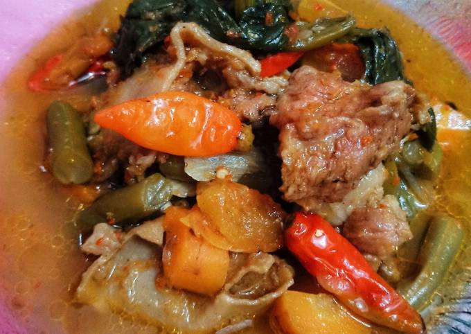 Resep Asem Daging Pedas oleh Wiewied Kitchen's - Cookpad