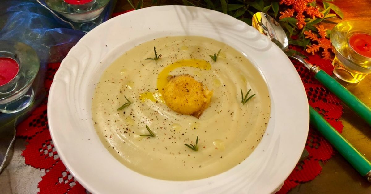 Ricetta Vellutata Di Topinambur Al Rosmarino E Tuorlo Panato Fritto di ...