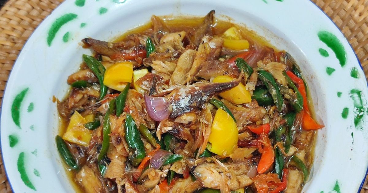 Resep Oseng Pindang Cabe Ijo oleh Ellaelloet - Cookpad