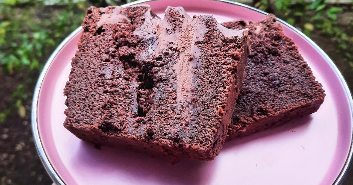 Chec Umplut și Glazurat Cu Ciocolată 🍫, rețetă de Mariana Sima - Rețete ...