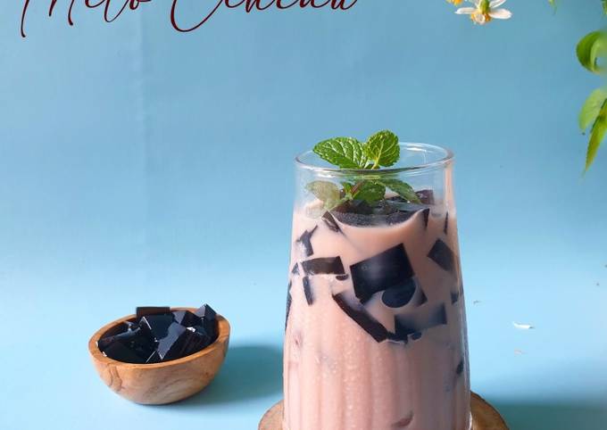 Resep Es Milo Cincau oleh Vicky Ummu Zahra - Cookpad