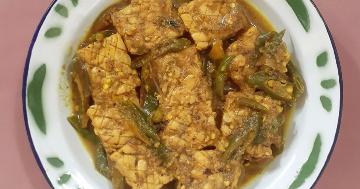 Resep Embek Embek Tempe (Tempe Bumbu Kuning Cabai Hijau) oleh Ais ...