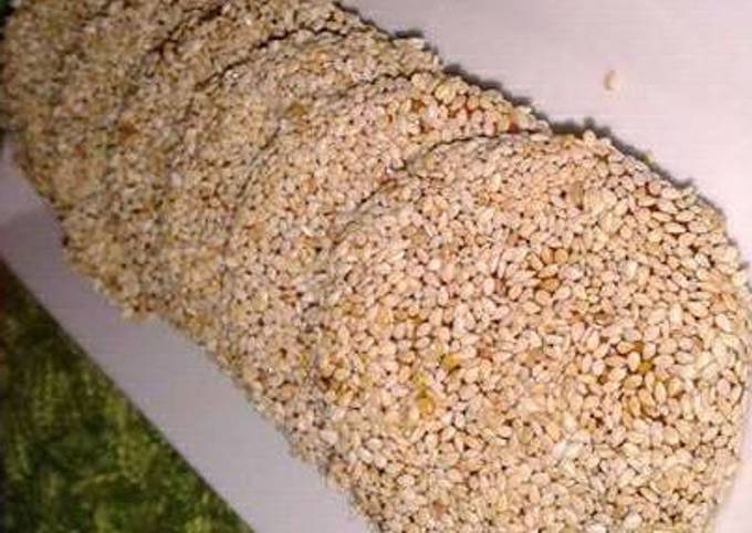 Resep Roti Marie Selimut Karamel Wijen oleh Nugrahayu Dewanti - Cookpad