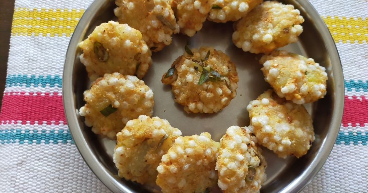 Sabudana Vada Recipe by Darshana Patel - Cookpad