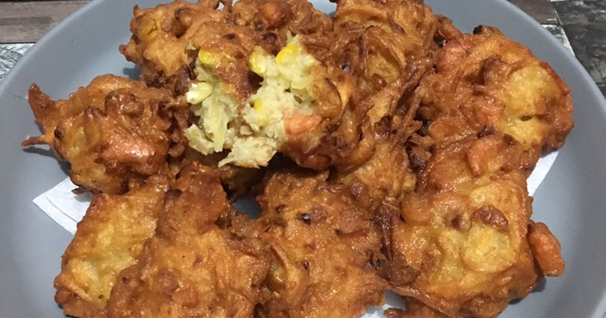 Resep Bakwan Kentang Jagung Udang oleh iti Resti Nsh - Cookpad