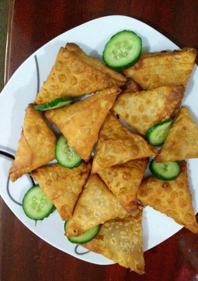 Samoosas Recipe by privie - Cookpad