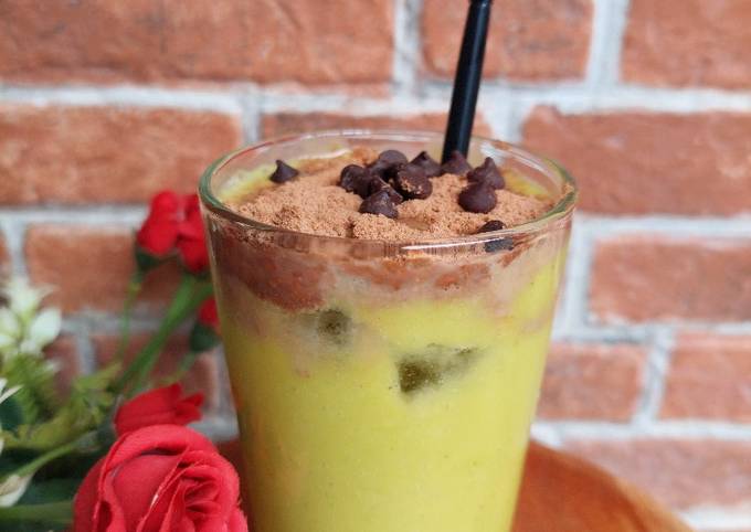 Resep Jus Alpukat Milo oleh Dewi Ratna - Cookpad