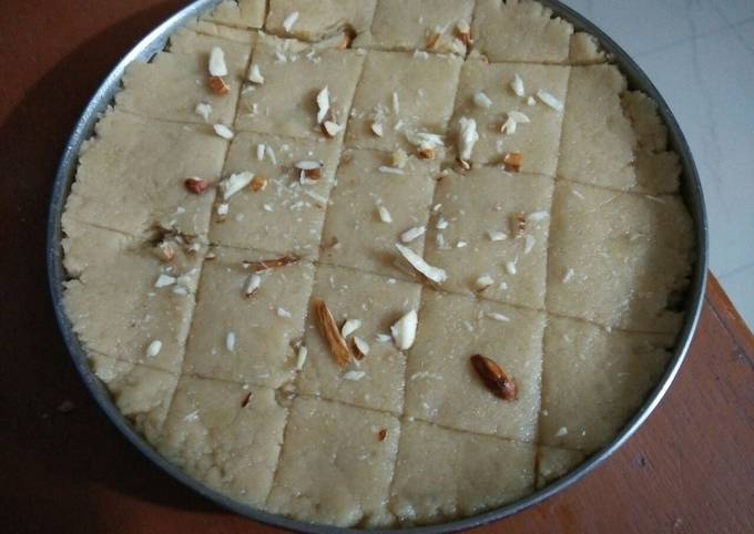 Sukhdi Recipe by Rajni Chaudhary - Cookpad