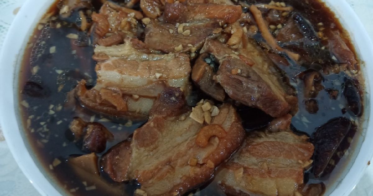 Resep Babi Hong / Hong Ba / Kew Nyuk oleh edwina nadia - Cookpad