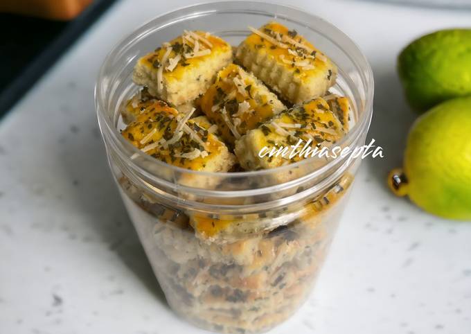 Resep Garlic Cheese Cookies oleh Cinthia Septa - Cookpad