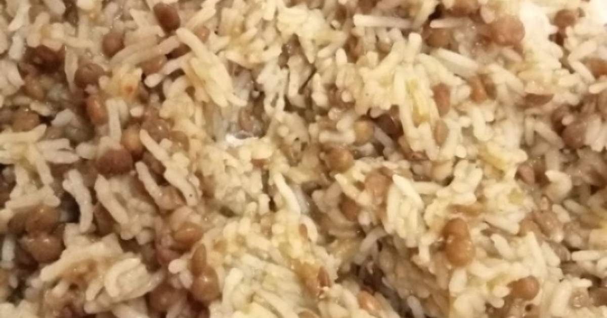 Masoor dal with rice Recipe by Nirmala Devi - Cookpad