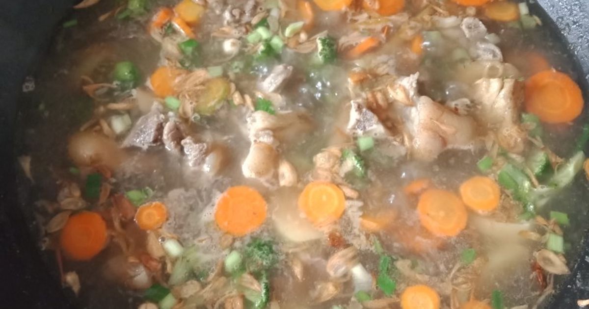 Resep Sop Daging Babi oleh Vivi Efianty Manihuruk - Cookpad