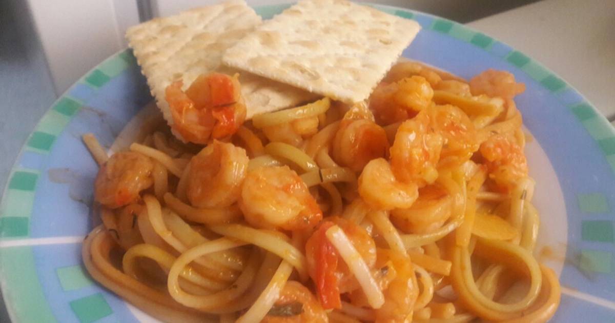 Spaghetti con camarones en salsa de pimentón Receta de Clara E Giraldo ...