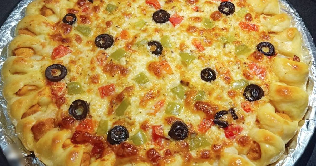 Spicy Chicken Chunks Pizza 🍕🍕 Recipe by Umme Ahmad - Cookpad