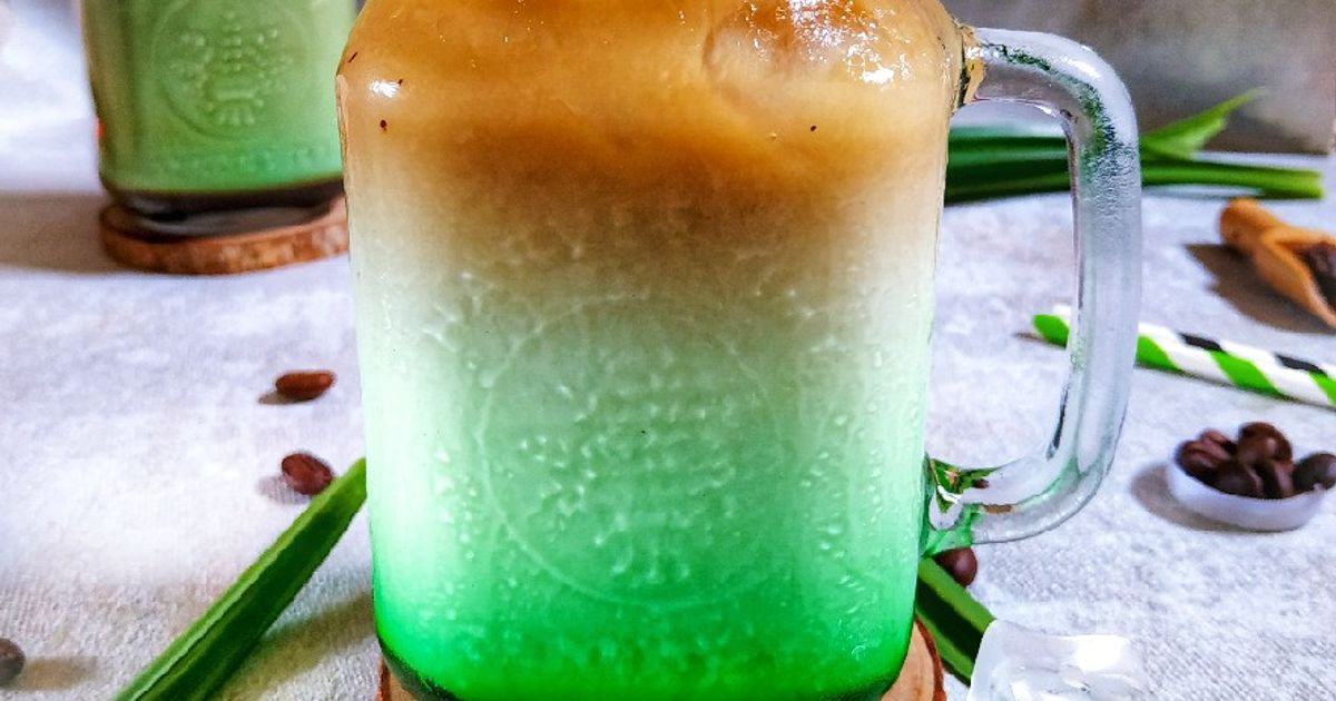 Resep Es Kopi Pandan oleh Windriayu - Cookpad