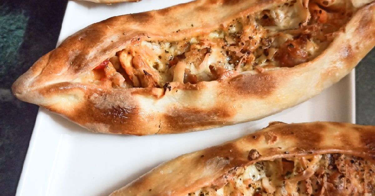 Turkish Pide Recipe by Cookwitharju - Cookpad