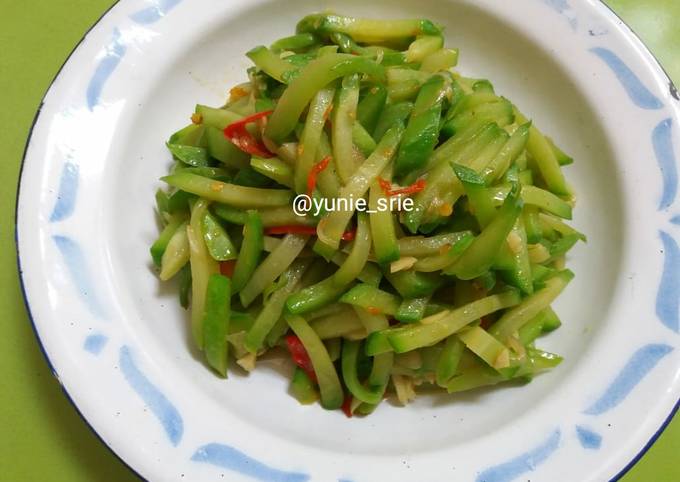 Resep Oseng labu siam oleh Yunie_srie - Cookpad